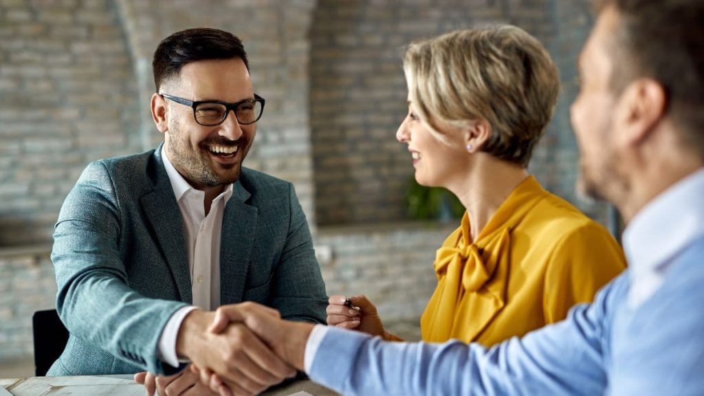 Corretor de Seguros: Como vender mais e aumentar a renda?